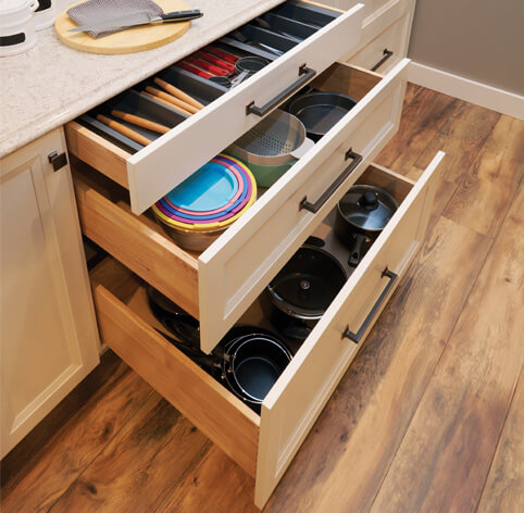 Klëarv&e Cabinetry®